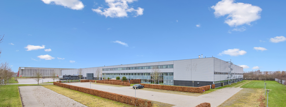 H&M’s former 19,000 m² warehouse and logistics center in Greve is now ...